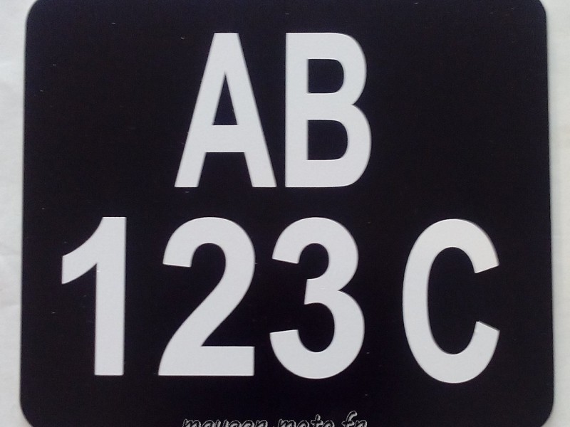 Ets Mauger - Plaque immatriculation 140 mm x 120 mm alu noir standard