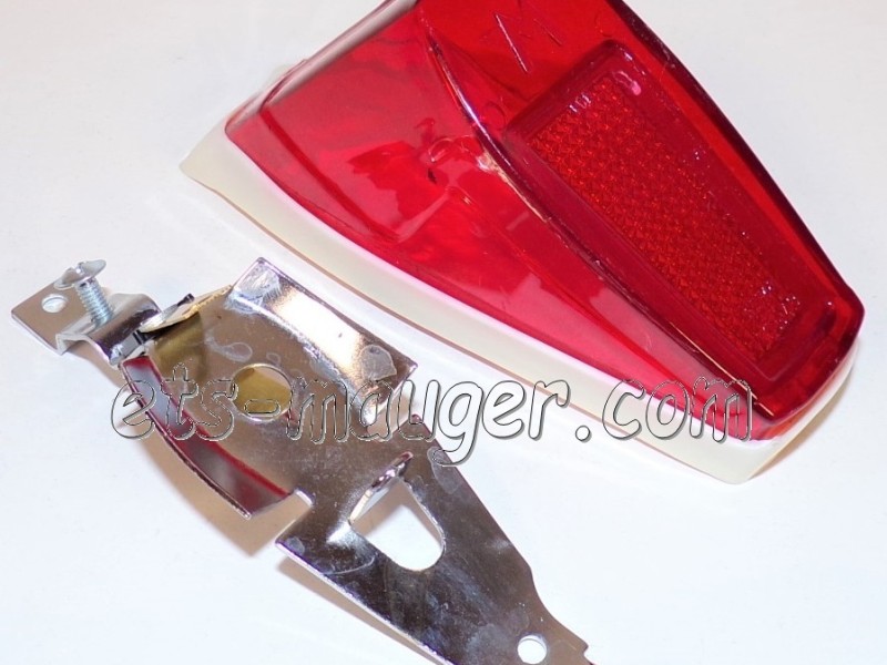 Ets Mauger - Feu arrière Motobécane Motoconfort 40 50 cady